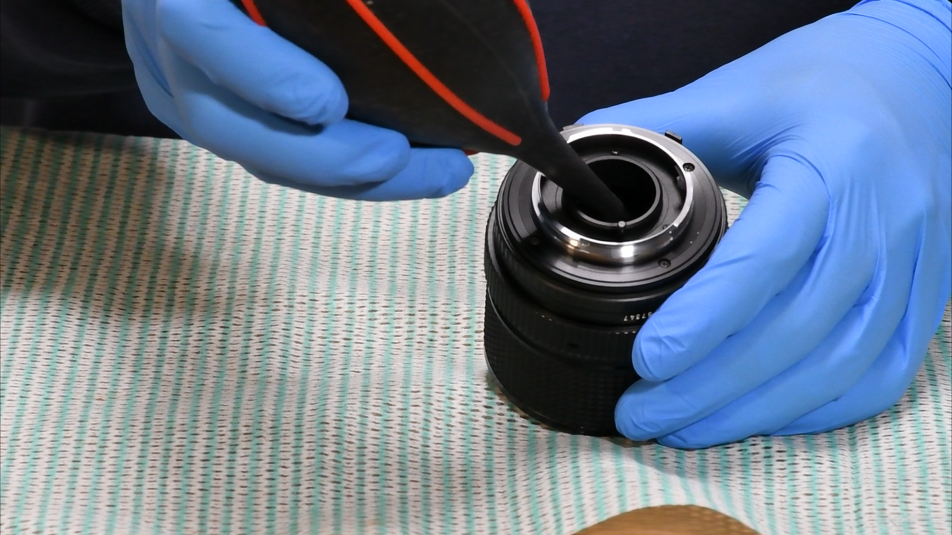 MINOLTA New MD ZOOM 35-70mm f/3.5 lens cleaning work | Vintage Shop Japan
